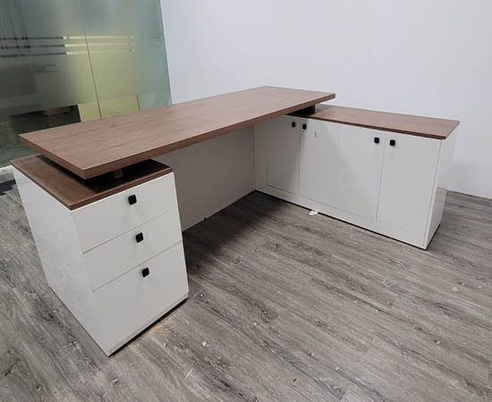 Modular Office Furniture Manufacturer in Pune